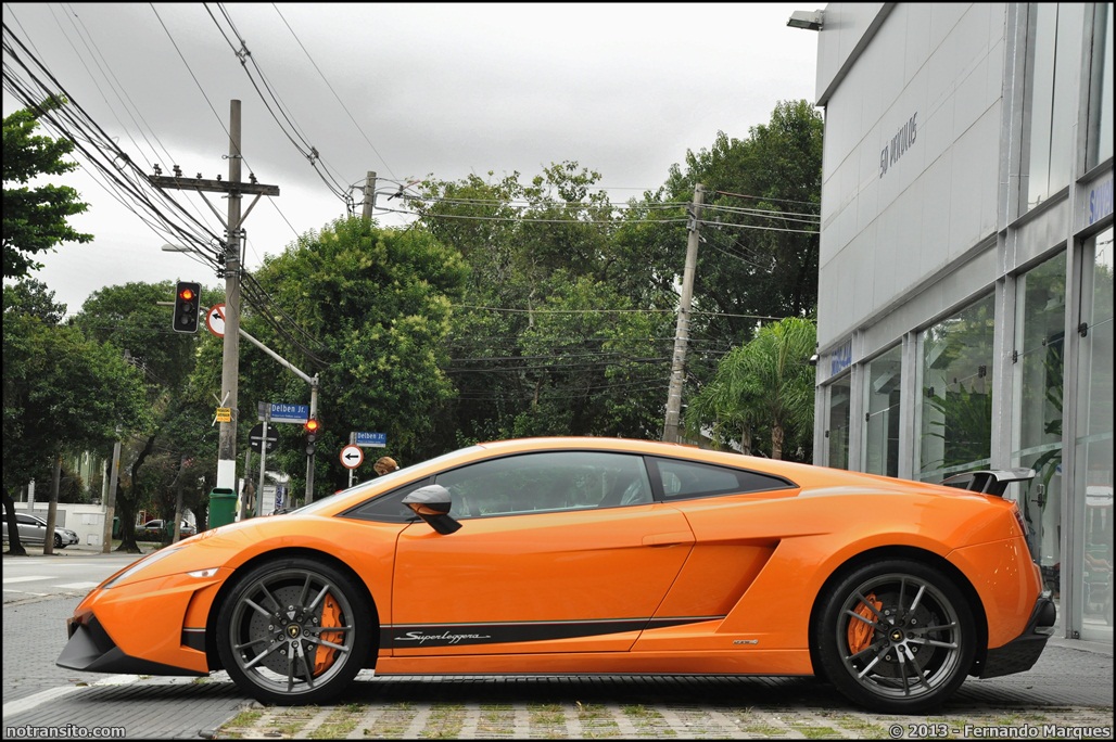 Lamborghini Gallardo LP 570-4 Superleggera & Lamborghini Murciélago LP ...