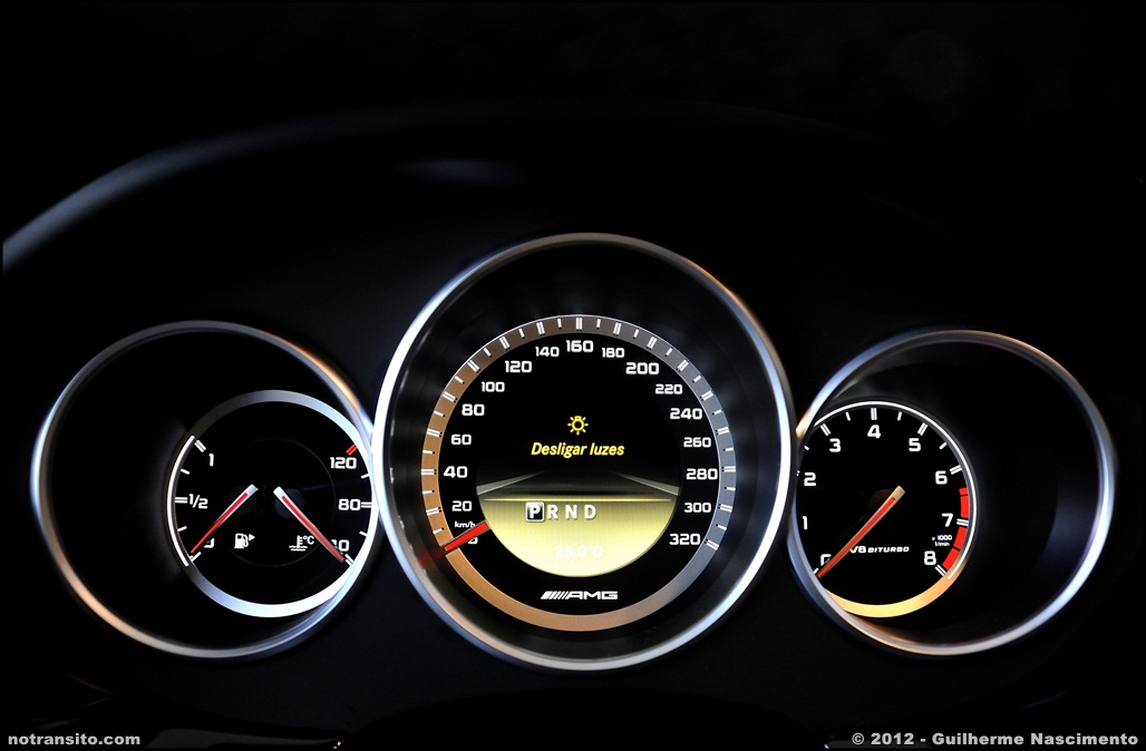 Mercedes-Benz CLS 63 AMG – Parte II – No Trânsito