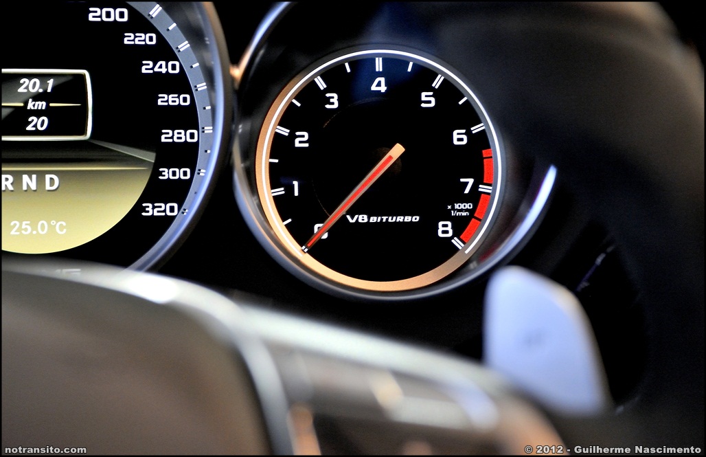 Mercedes-Benz CLS 63 AMG – Parte II – No Trânsito